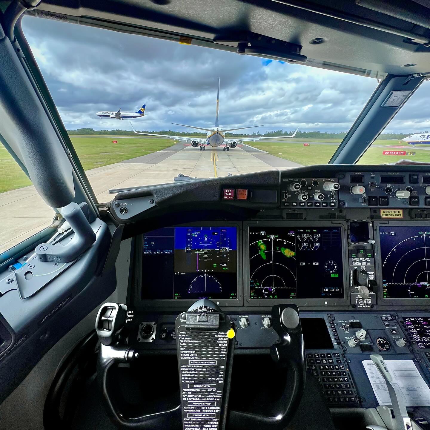 AviaView.net – Aviation Photography | Pilot | Blog | Photos | Videos